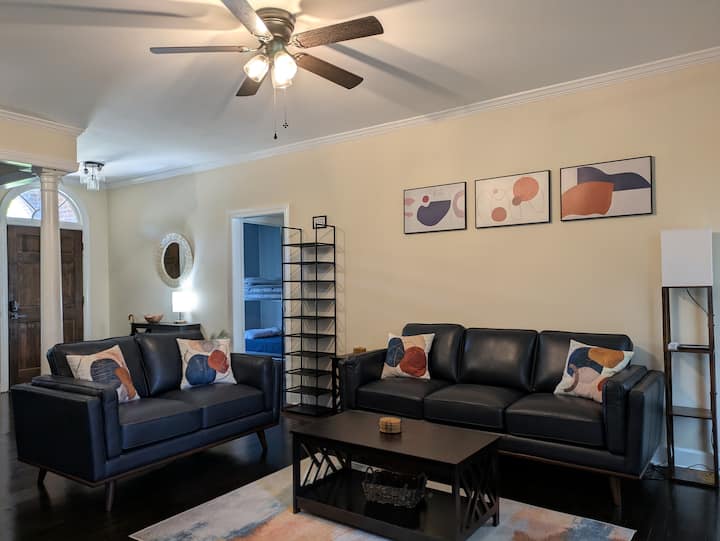 Cozy Cul-de-sac Retreat, 10 Min To Ft. Jackson - Elgin, SC