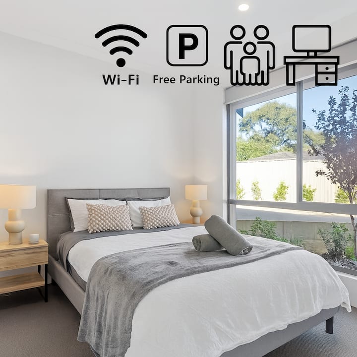 Stunning 3x2 Home Near Vic Park, Cbd & Airport - Perth