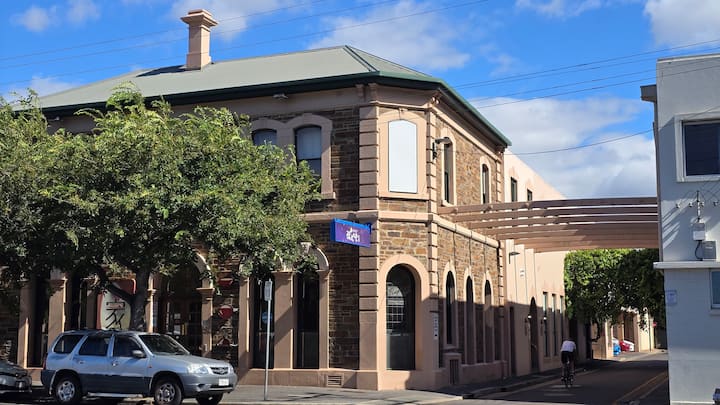 Hotel Room In The City Square And Close To Markets - Enfield