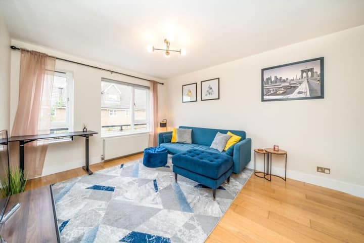 London Oval Apartment - 1 Bedroom + Sofa Bed - Centro de Londres