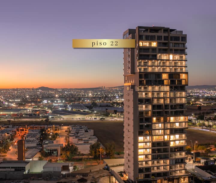 Lujoso Departamento En Piso 22 A 12min Poliformum - León