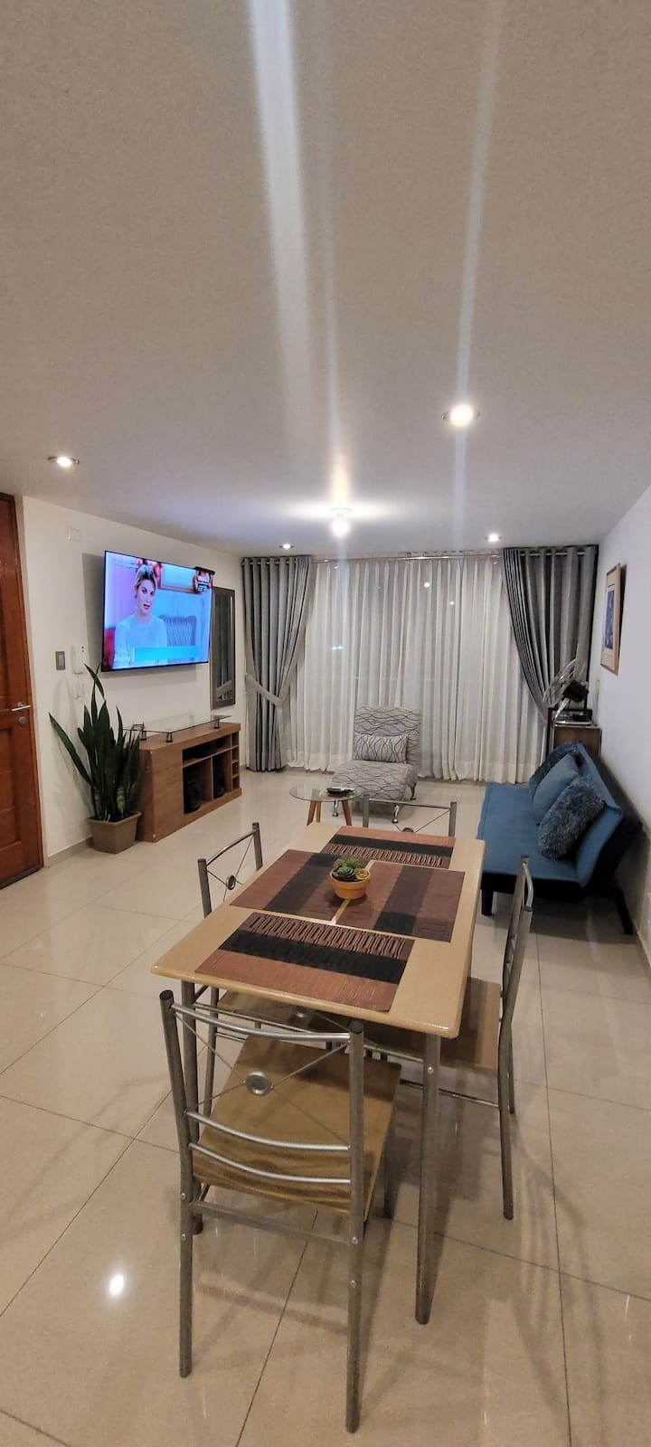 Dptoestreno Super Cálido A 5 Minutos De Cencomall - Arequipa