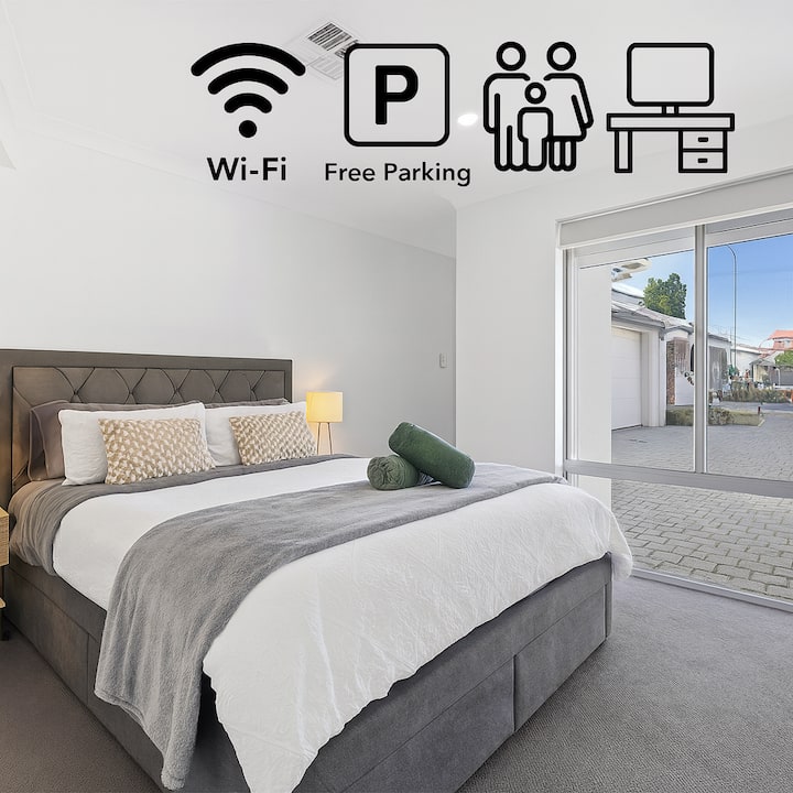 Family Friendly 3 Bed Home Near Curtin & Vic Park - Perth