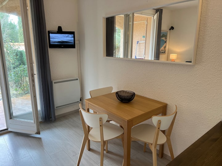 Joli Studio 4 Pers. 5mn à Pieds De La Plage -Pk2pl - Saint-Cyr-sur-Mer