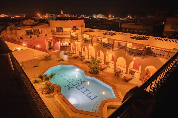 Hotel Near Erg Chebbi Dunes - Merzouga