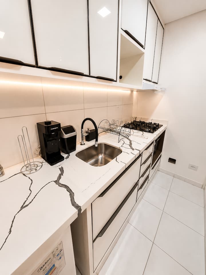 • Studio 201 Moderno E Aconchegante No Juvevê - Curitiba