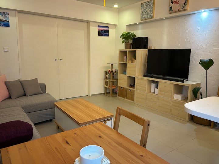 Cat Lovers 1 Bedroom Flat - Hongkong