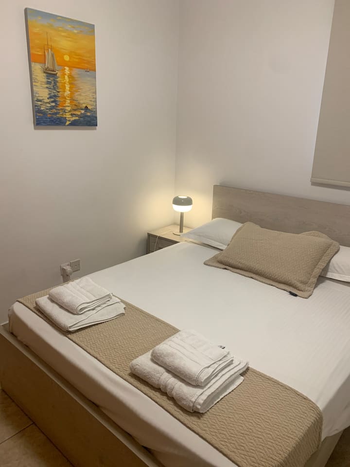 Poseidon Apartment In Larnaca , Mckenzy - Larnaca