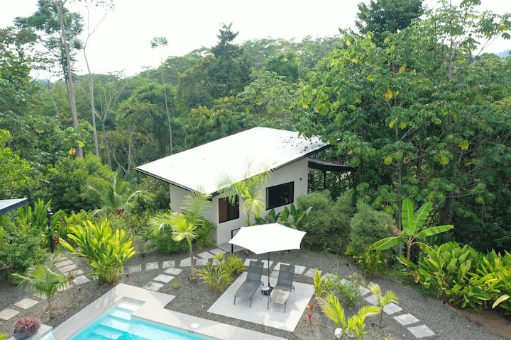 New Listing Hawk Casita Ac/pool/paved Road - Costa Rica