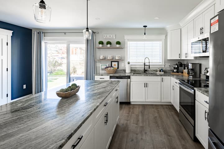 Coastal Retreat Spring Sale•5 Min To Beach•dogs Ok - Ogunquit, ME