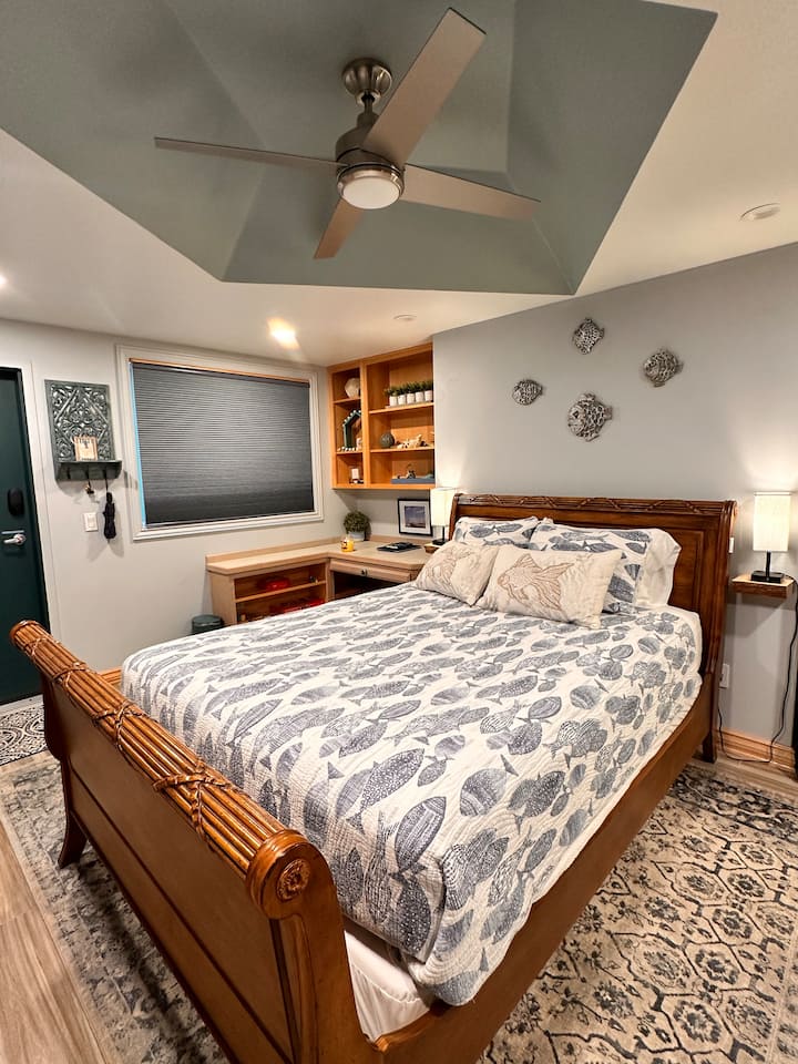 Luxury Private “Beach Suite” - Larrabee State Park, Bellingham
