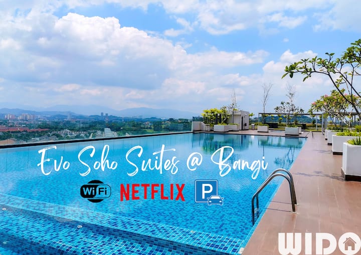 Comfy Suite @ Evo Bangi Free Parking /Wifi/netflix - Bangi