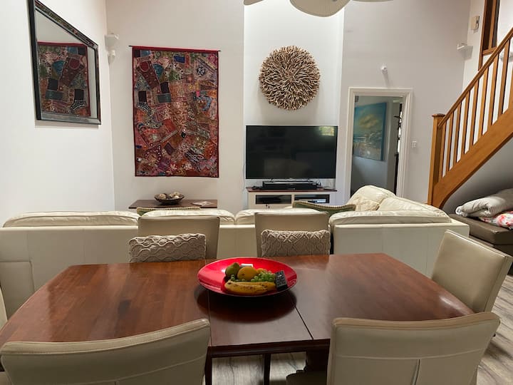 Riverside Retreat - Hindmarsh Island