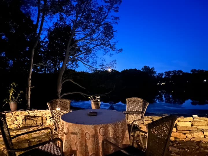 Garden View Room At The Pond House - Connecticut