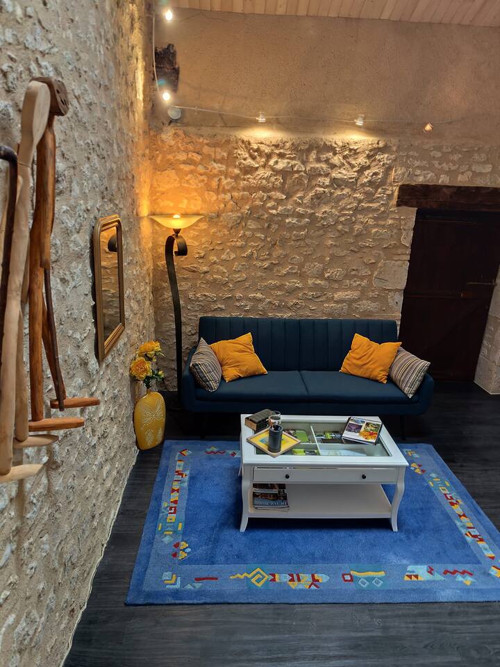 Gîte Safran - 7 Personnes, Piscine, Parc - Lauzerte