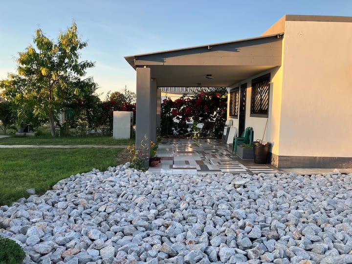 F2 Farmhouse Near Etosha - Namibie