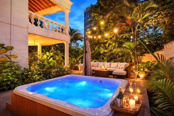 Luxe Poblado Mansion | Jacuzzi/security/visitorsok - Sabaneta