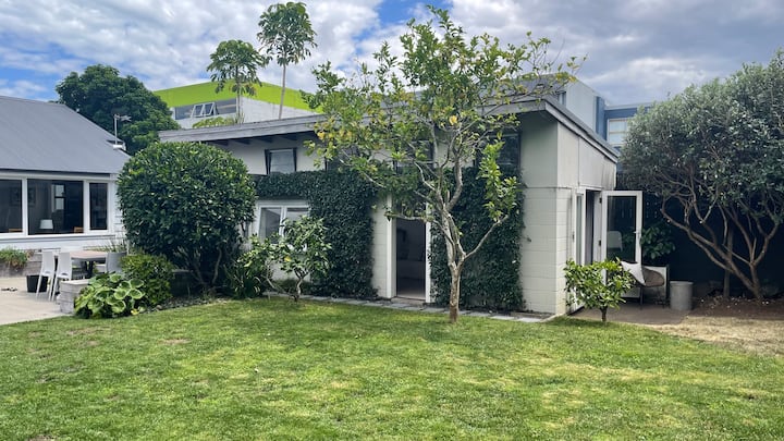 Mount Eden Garden Studio - Auckland