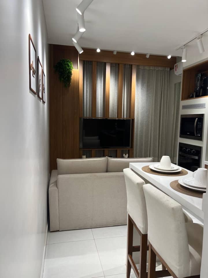 Beca02/copacabana/vista Lateral Mar/vaga - Rio de Janeiro