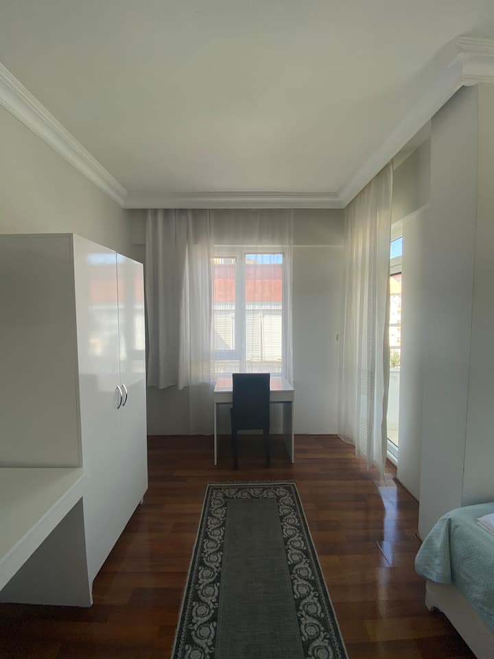 2 Kişilik Temiz Oda - Antalya