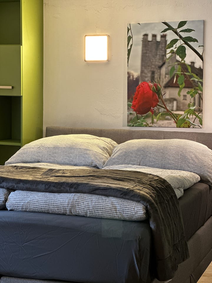 Cozy Home Above The Rooftops Of The Old Town - Burghausen