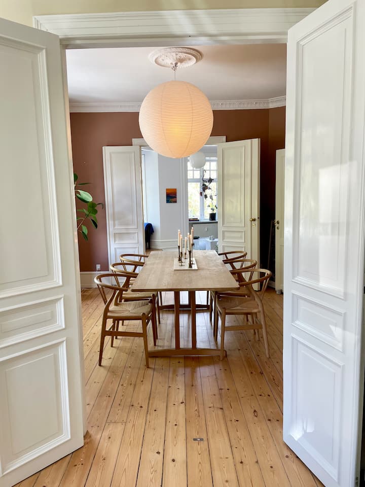 Spacious, Central And Family-friendly Apartment - Copenhagen