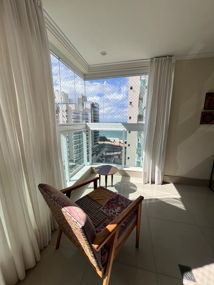 Lindo Apartamento 3q Pé Na Praia - Vila Velha