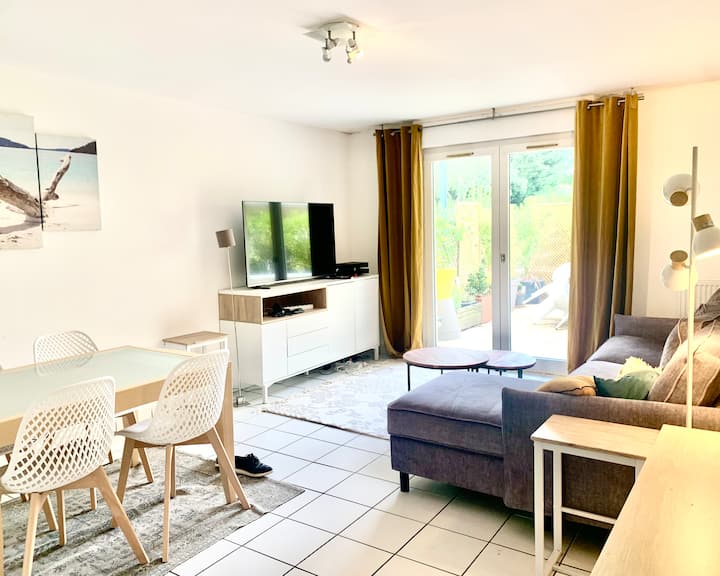 Appartement 100m2, Terrasse, 4ch, Tout Compris - Arradon