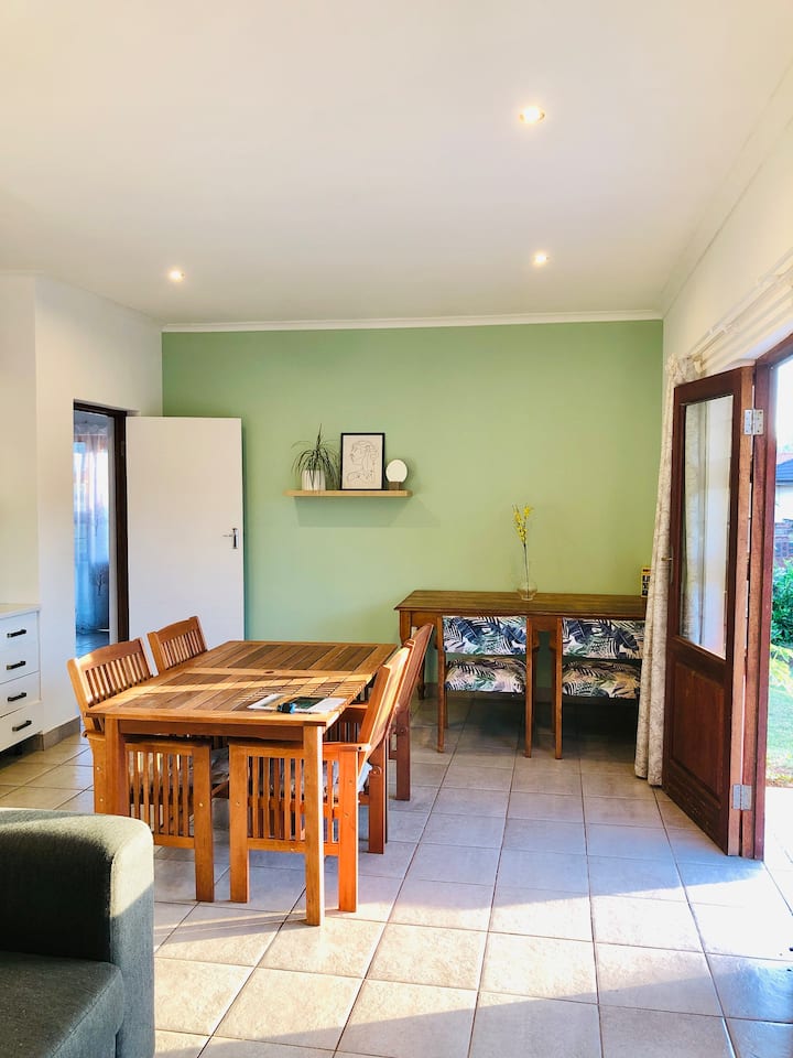 Tranquil Two-bedroom Cottage - Umhlanga