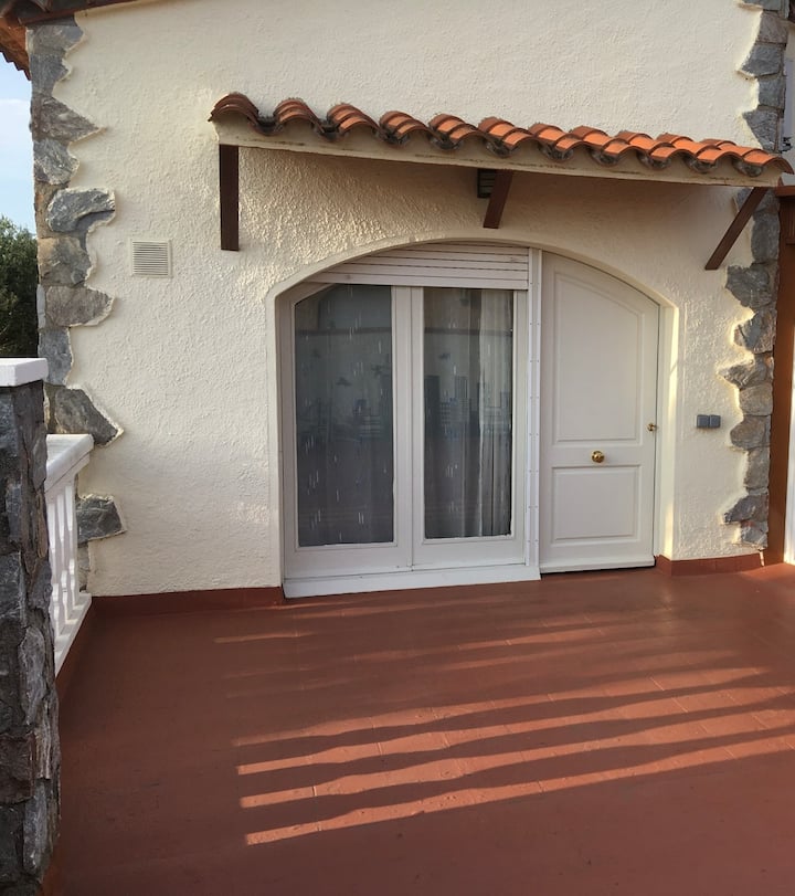Appartement Au Calme Avec Magnifique Terrasse - Figueres