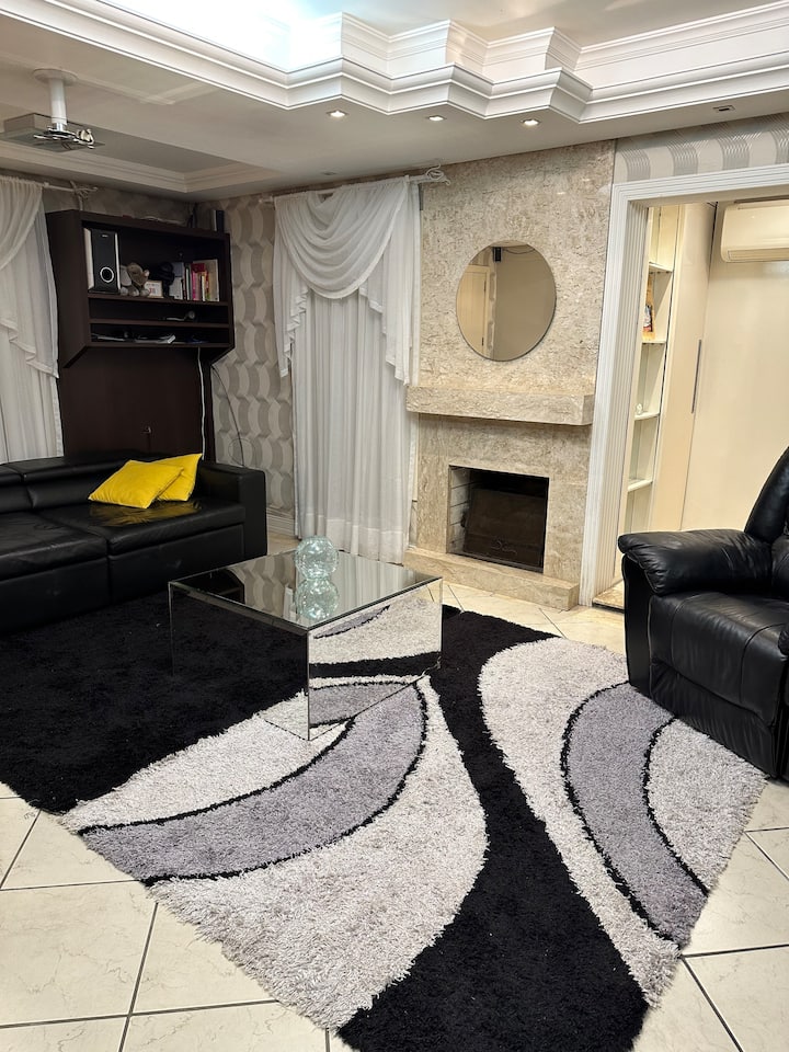 Casa Com Suíte Em Bairro Nobre/bento Gonçalves Rs - Bento Gonçalves