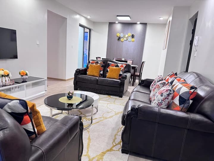 3 Bedroom Blissful Airport Serviced Apt. - Nairobi
