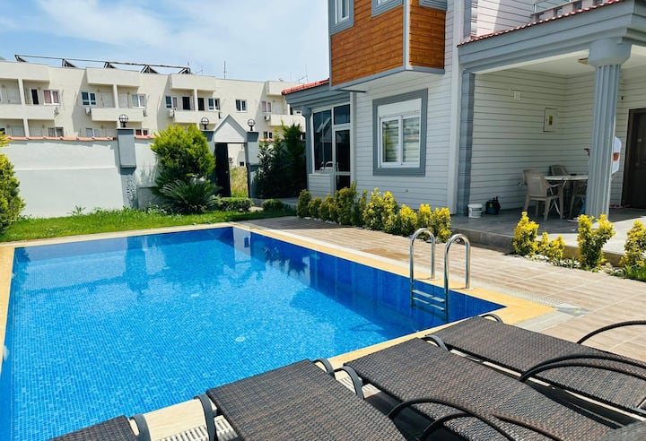 3+1 Palm Villa - Belek