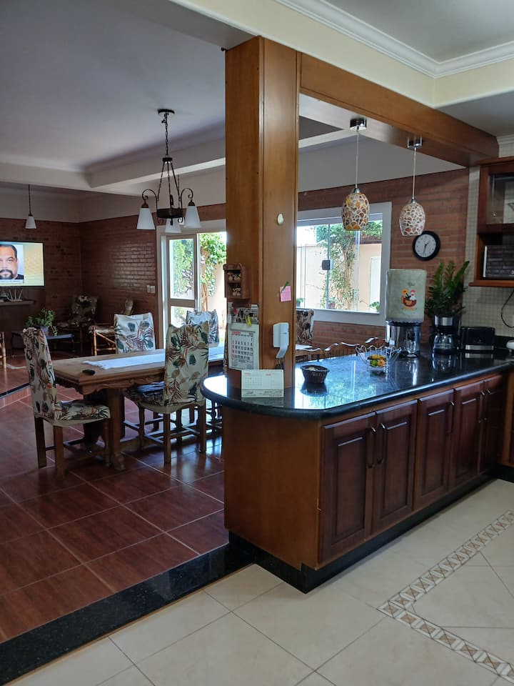 Chalet Rustico Da Elena Com Sauna Y Jacuzzi Unicep - São Carlos