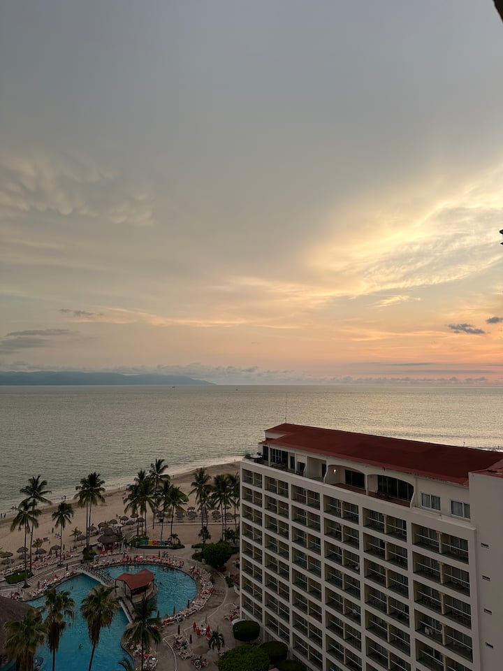 Beautiful 2 Bedrooms Condo On The Hotel Zone! - Puerto Vallarta