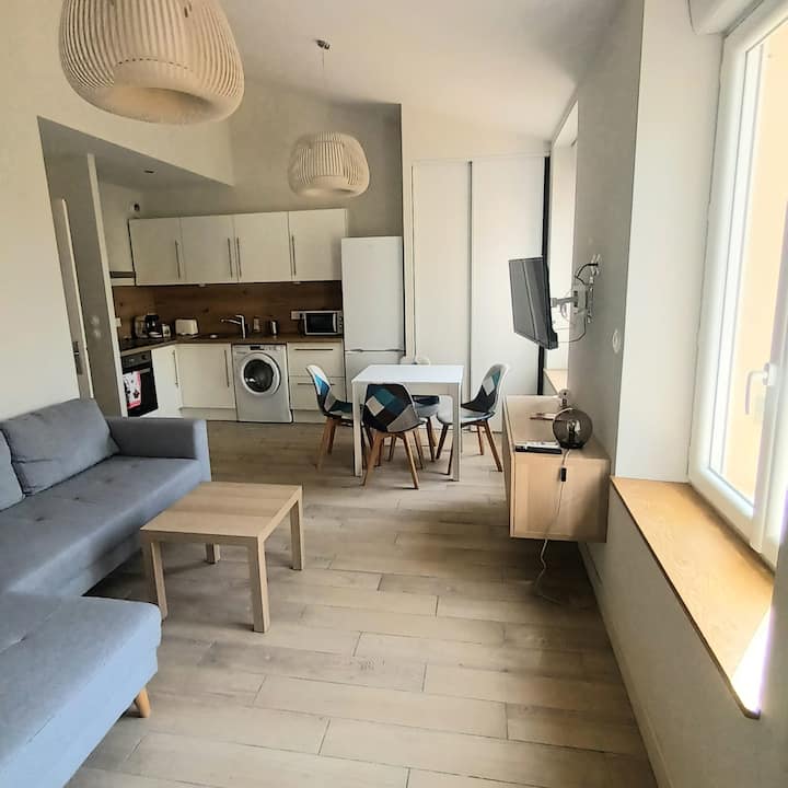 "Baya" - Appt Proche Des Halles Et  Grands Buffets - Narbonne