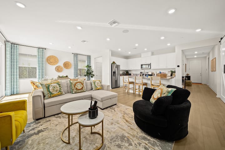 Flat Floor Villa/floor/upgrade/ - オンタリオ, CA