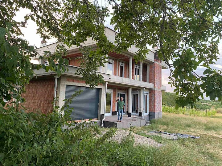 Mountain Valley Residence - Kosovo