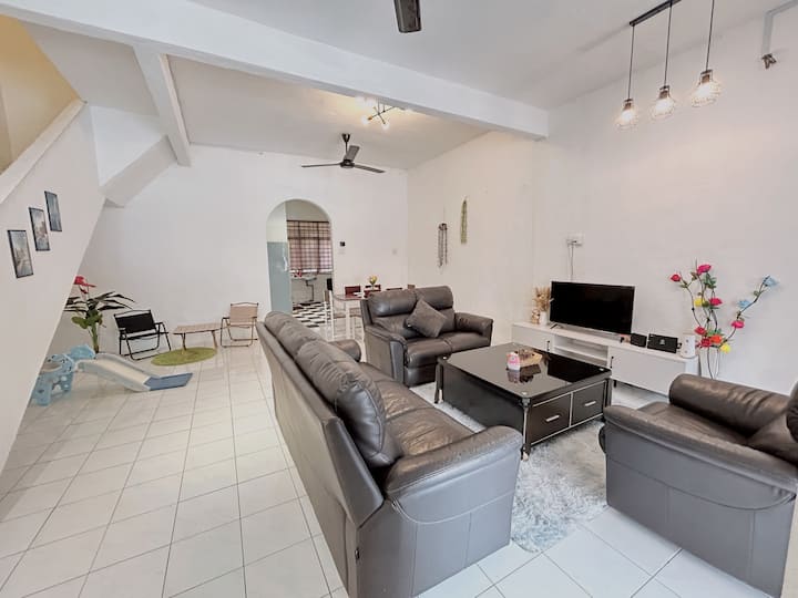 Home10#6pax#wifi#nearaeonalma - Batu Kawan