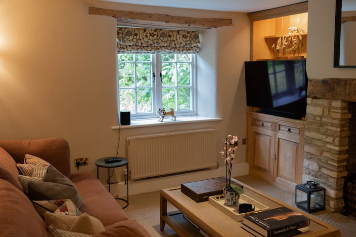 Cotswold Cottage Barn End House - Witney