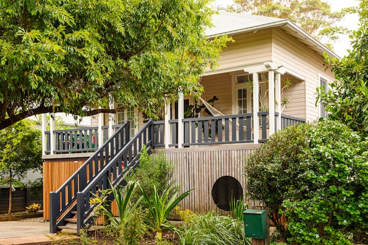 Village Green Bangalow | Walk To Everything - Bangalow