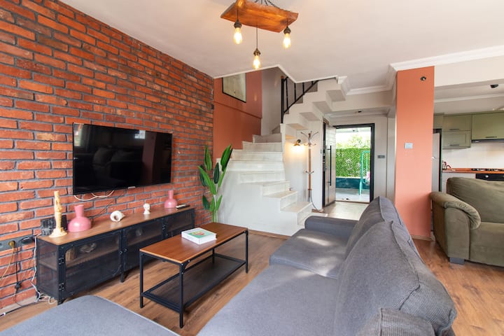 3br Holiday House In Kuşadası | Walk To Beach - Kuşadası