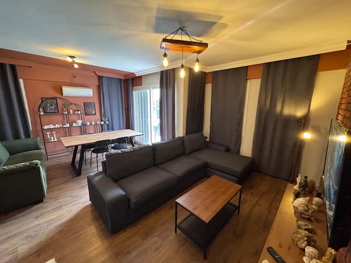 3br Holiday House In Kuşadası | Walk To Beach - Kuşadası