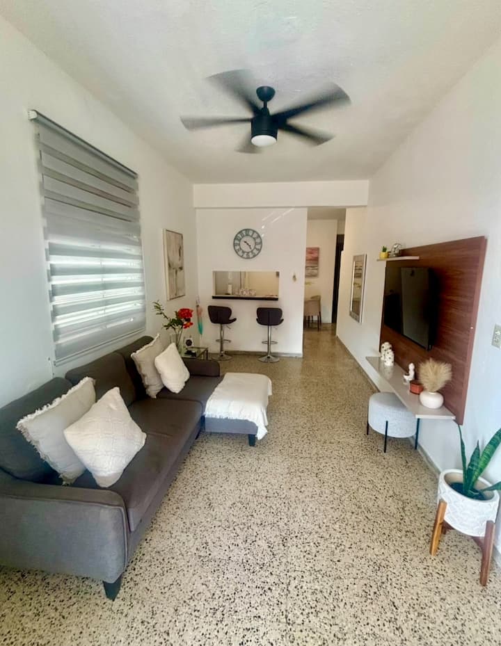 Beautiful Apt In San Juan Cerca De Todo - San Juan