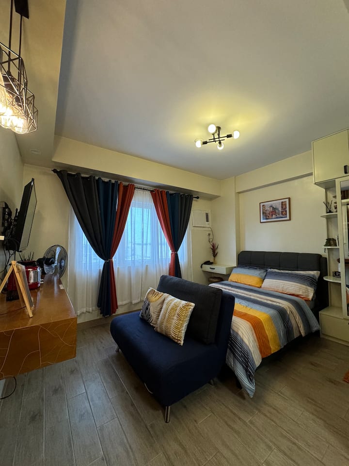 Casa Secunda Bacolod Condo With Fast Wifi - Bacolod