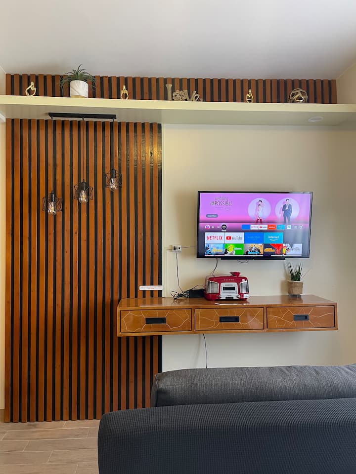 Casa Secunda Bacolod Condo With Fast Wifi - Bacolod