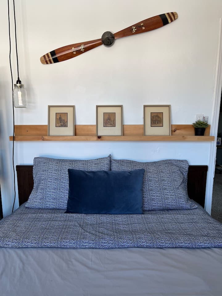 2 Bedroom Yonge And Dundas Square - Toronto