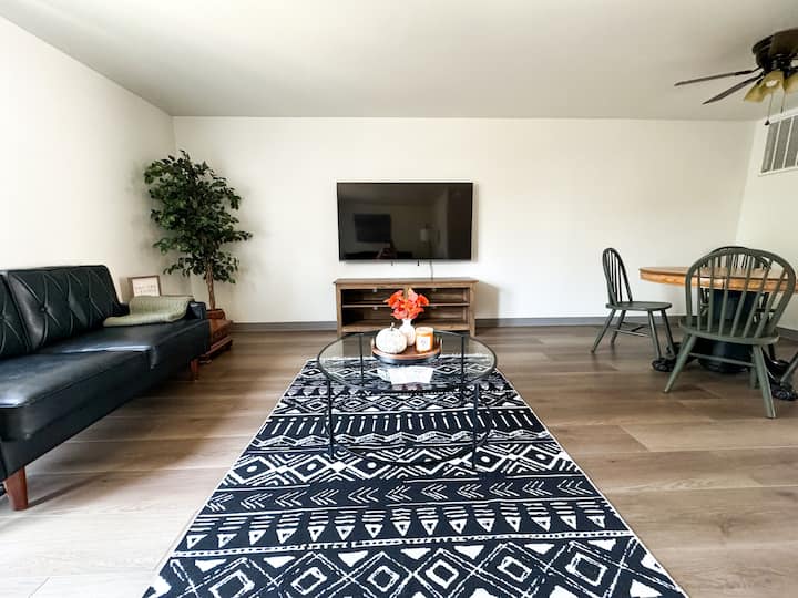 Cozy 3-bed Home | Patio, W/d, Yard & Parking - Medford, OR