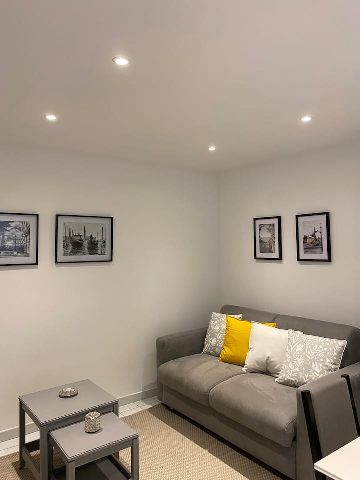 Petite Maison Cosy  Proche De La Défense - Chatou