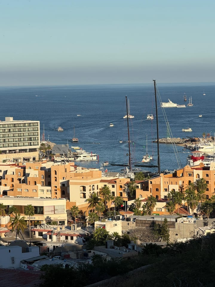 Spacious Luxury Condominium With Ocean Views - Cabo San Lucas